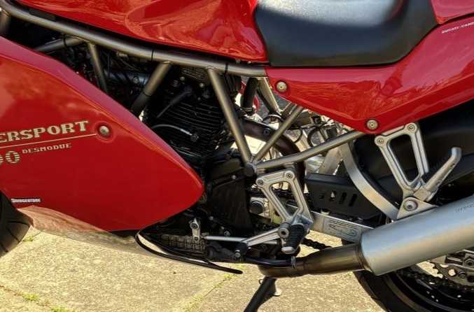 1993 Ducati 900SS