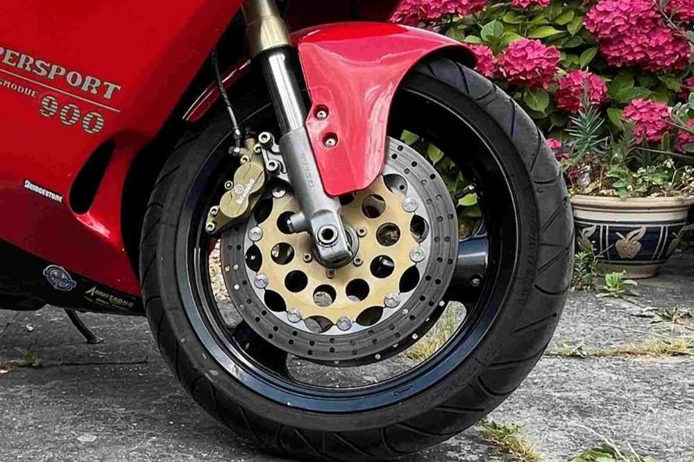 1993 Ducati 900SS