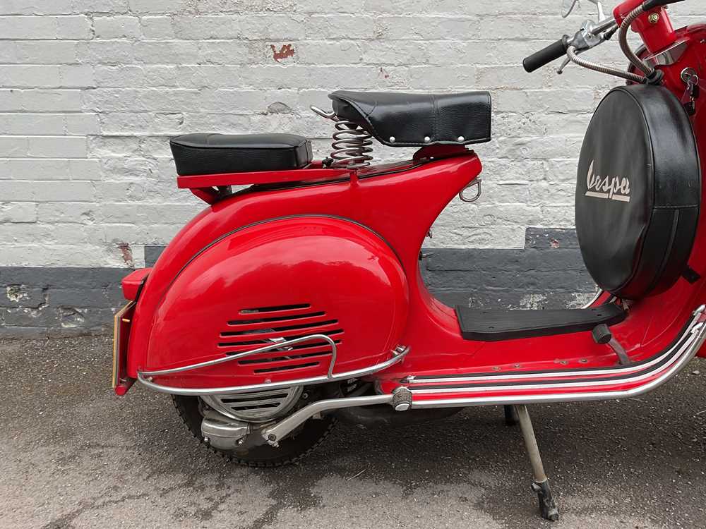 1965 Vespa VBB Retro 'Faro Basso' Custom