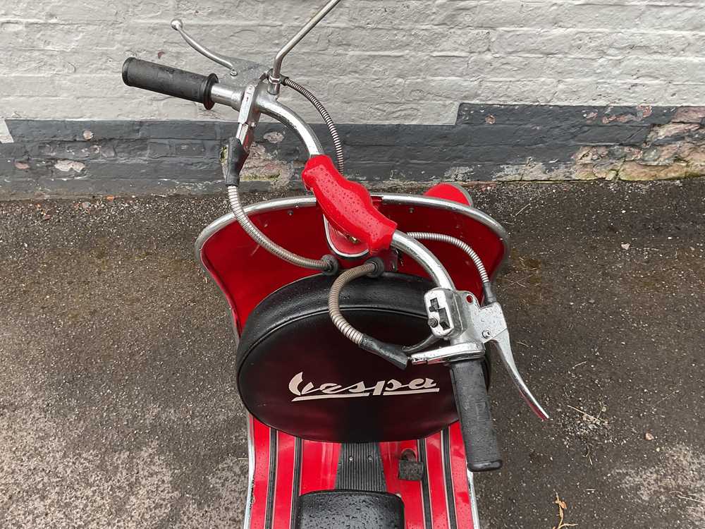 1965 Vespa VBB Retro 'Faro Basso' Custom